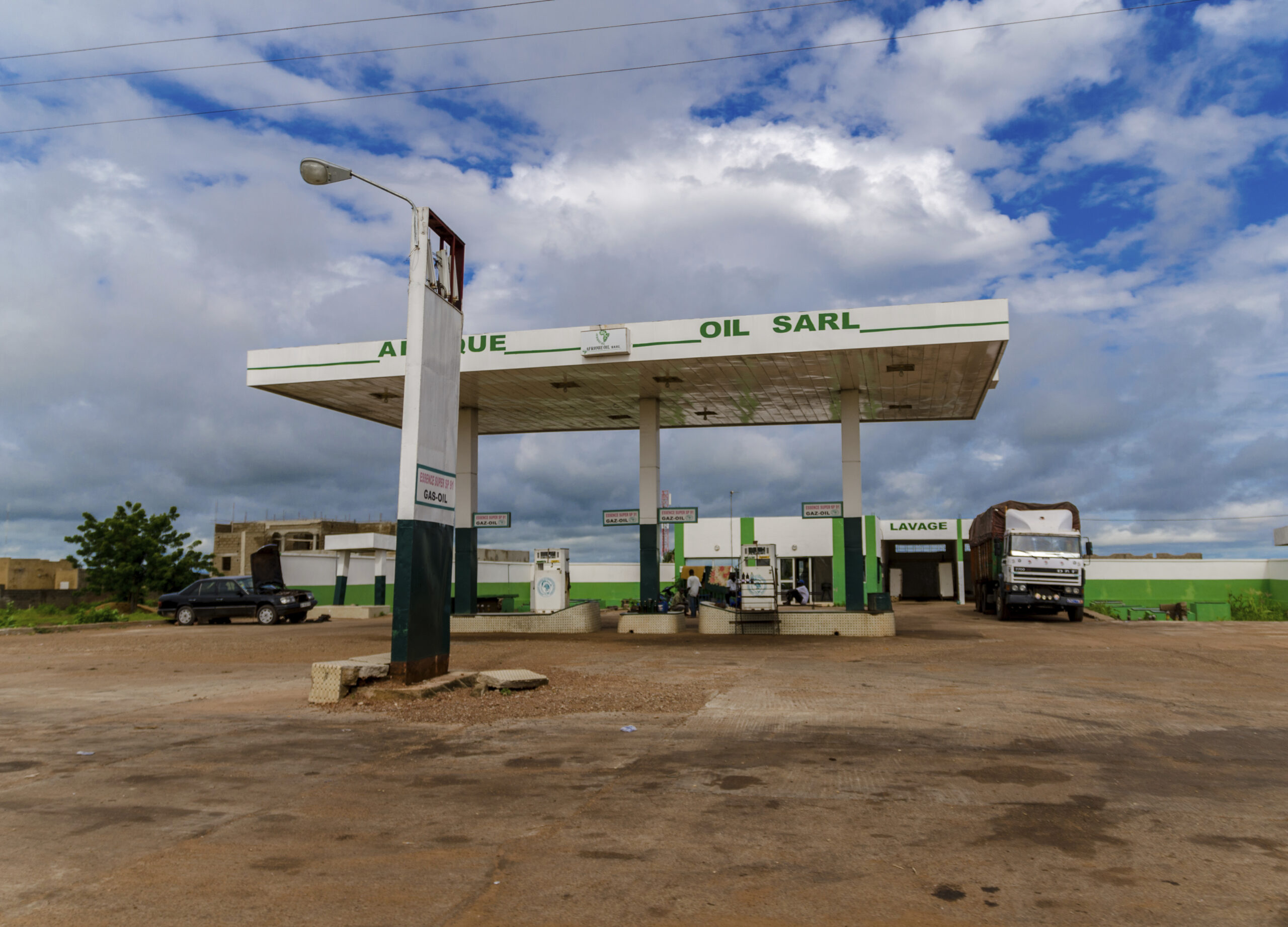 Mali moves to ration fuel as militant attacks disrupt vital supplies