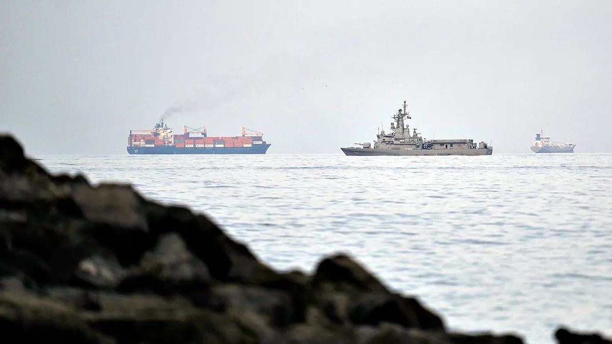 US hits Iranian radar sites after drone attacks near Strait of Hormuz ...